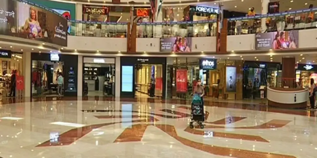 Big Fire! Mall Retailer CEO Announces Upcoming Wave of Store Closures ...